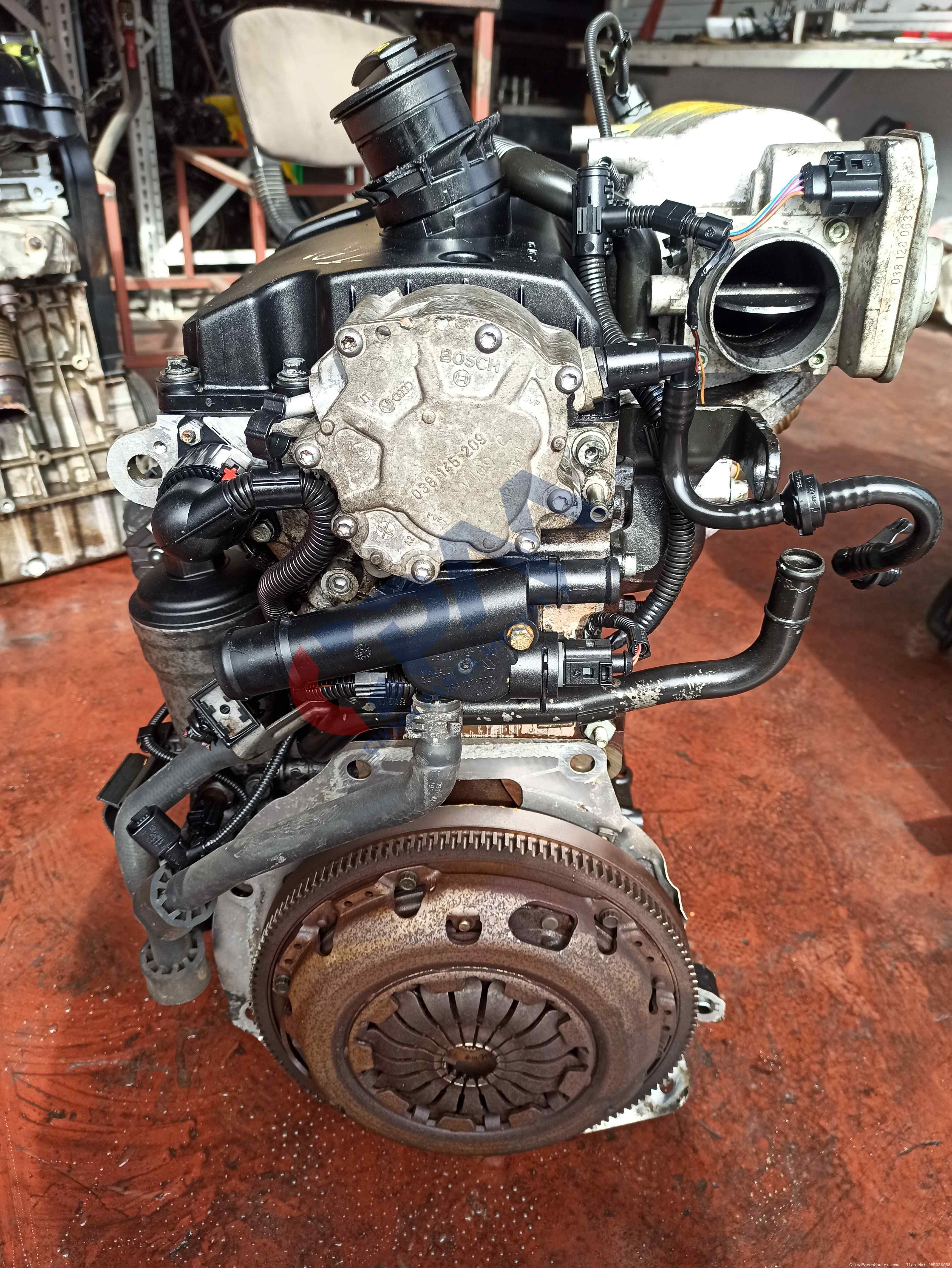 Volkswagen Caddy Alt Komple Motor