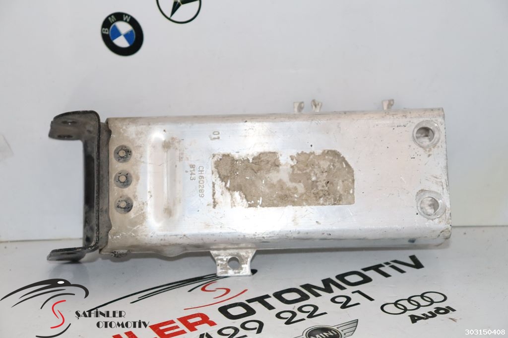 Çıkma Parça Market - Tampon Demir Braketi