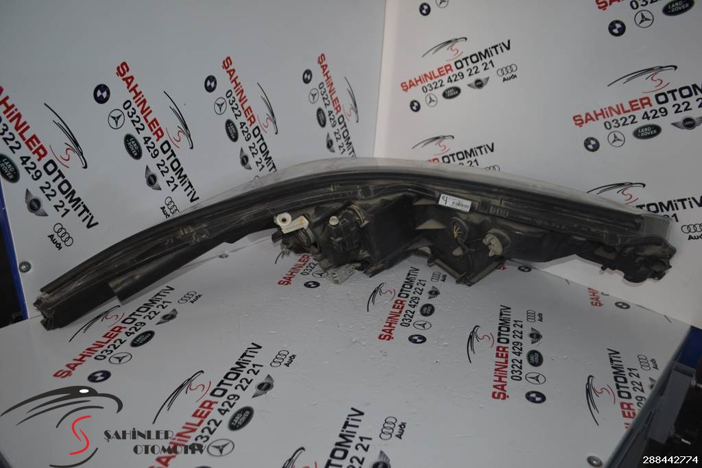 Toyota C HR Sol Ön Far 81150 f4030 00