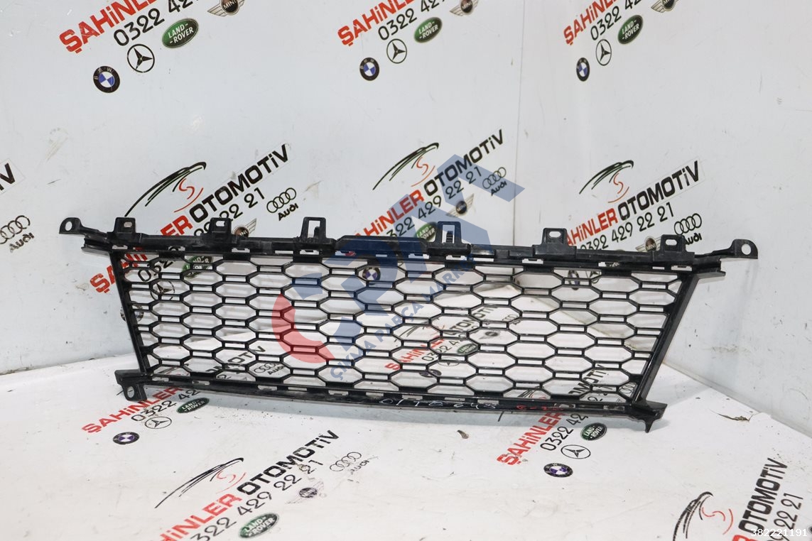 Çıkma Parça Market - BMW 3 Serisi G20 KROM Egzoz Ucu 8679075