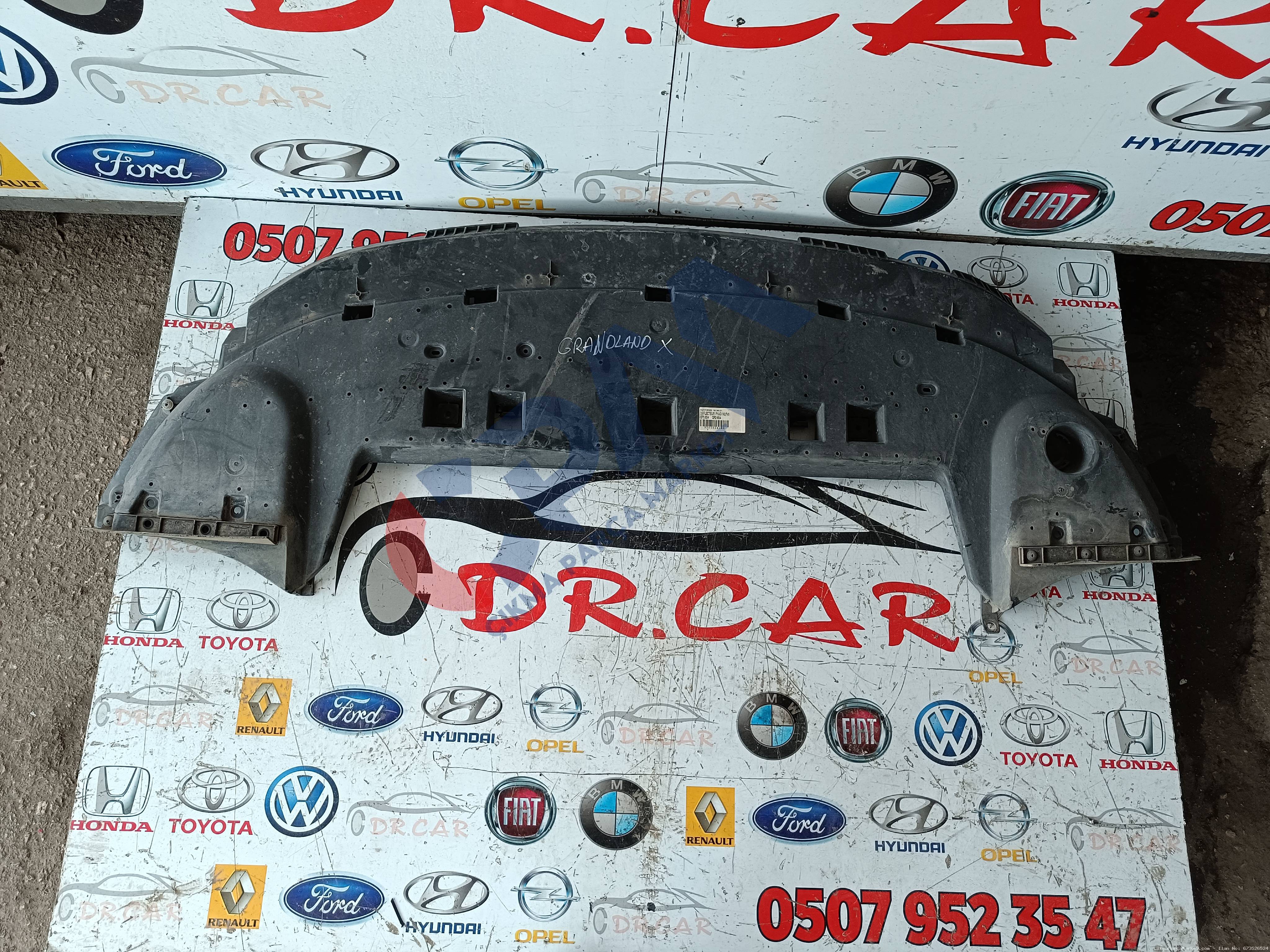 Opel Grandland X Motor Alt Muhafaza YP00028180